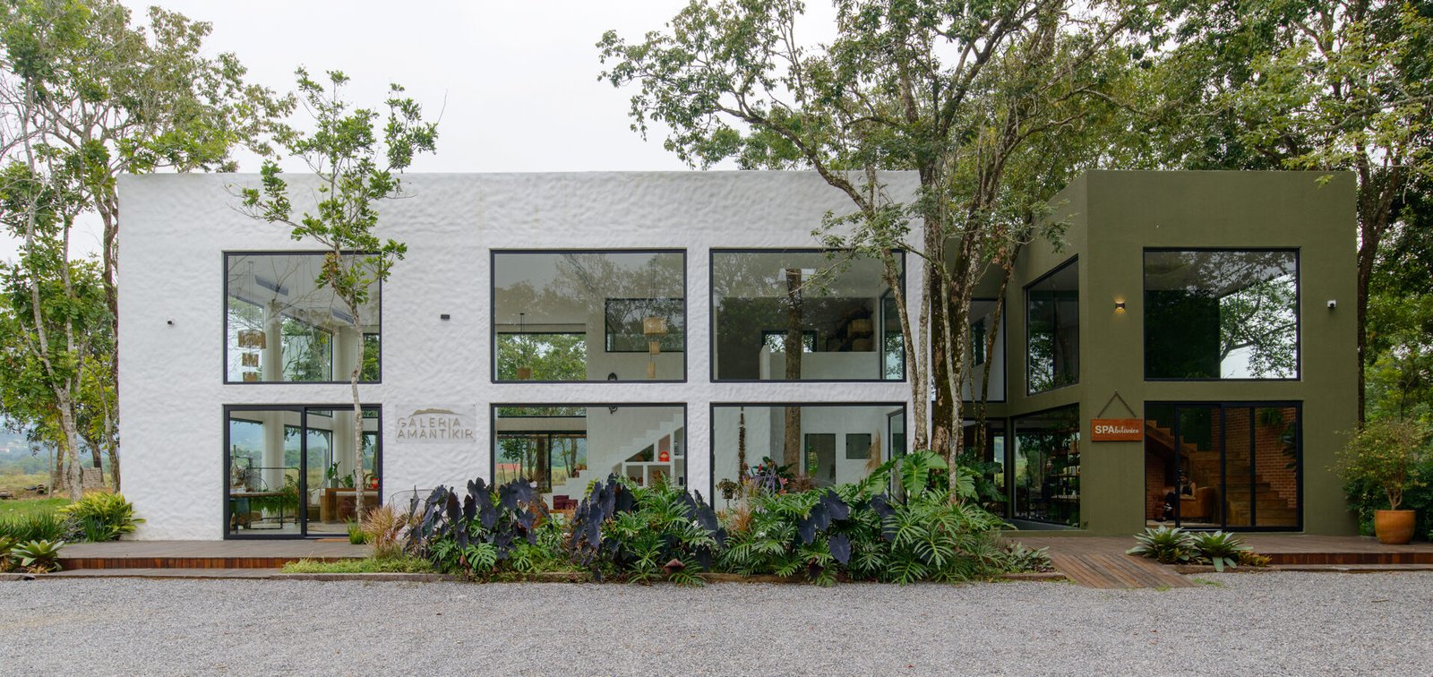 Conheça a Galeria Amantikir com produtos Weiku